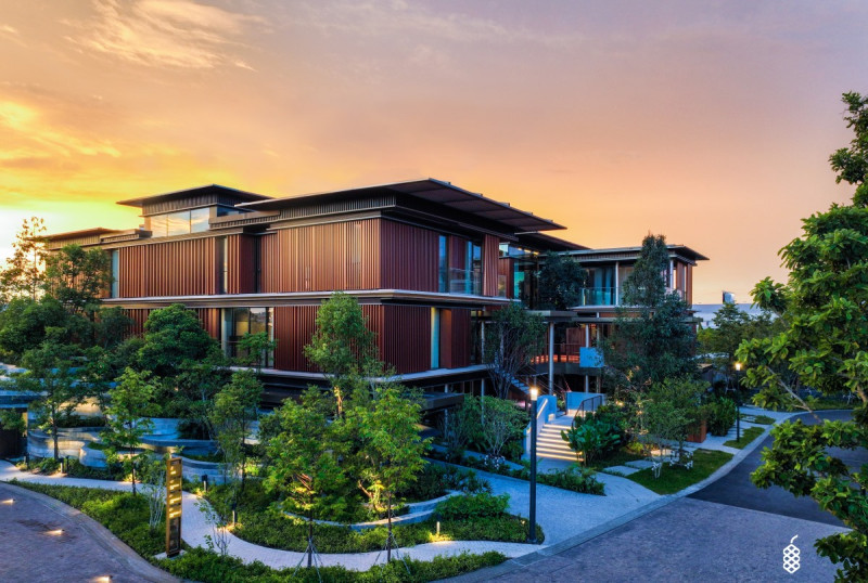 MODERN THAI ARCHITECTURE DESIGNED VILLAS - Supreme Luxury Property
