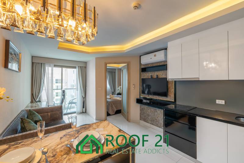 Spacious 1-Bedroom Condo in Prime Pratumnak Hill Location – 43 SQM/S-0923B/FQ - Roof 21 Pattaya ...