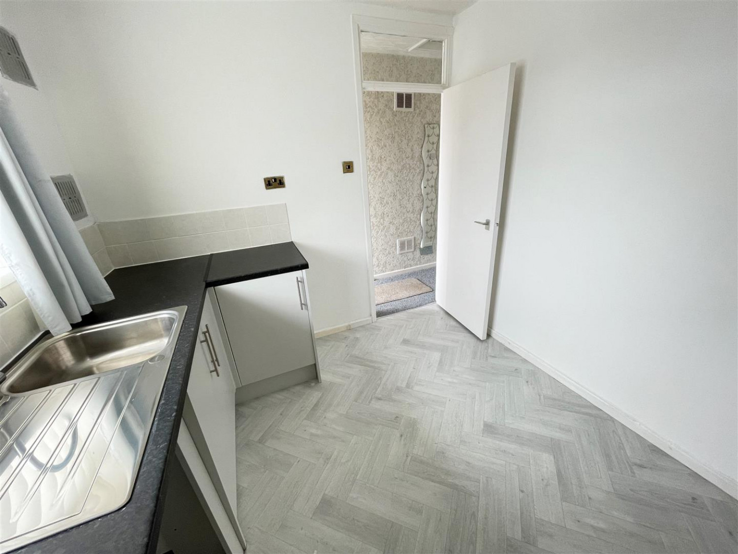 Elizabeth Way, Seaton Carew, Hartlepool - Smith & Friends